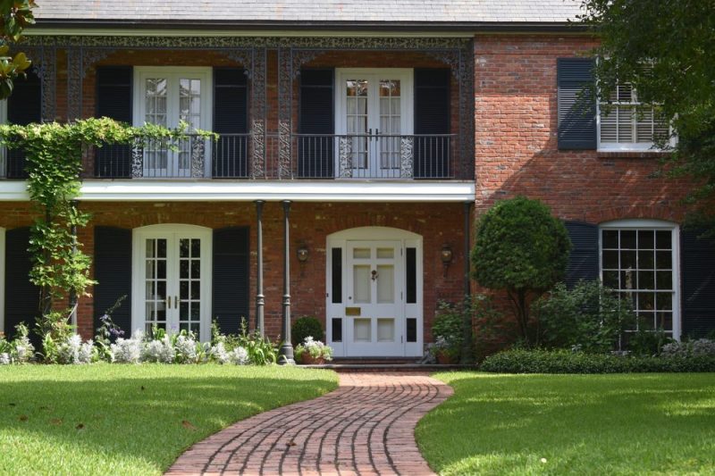 Split Level House Landscaping IDEAS | Landscape Ideas